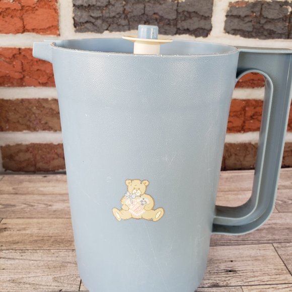 Tupperware | Kitchen | Vintage Tupperware Pitcher Qty 2 | Poshmark